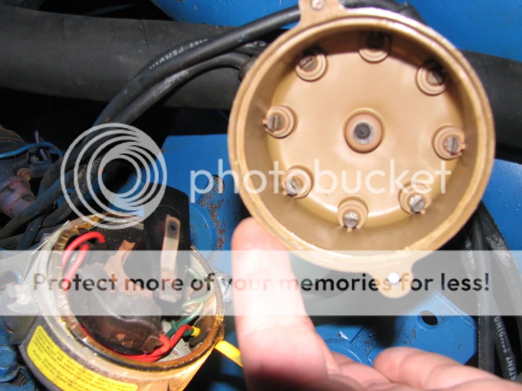 Distributor Question Crusader 454 | Boatered